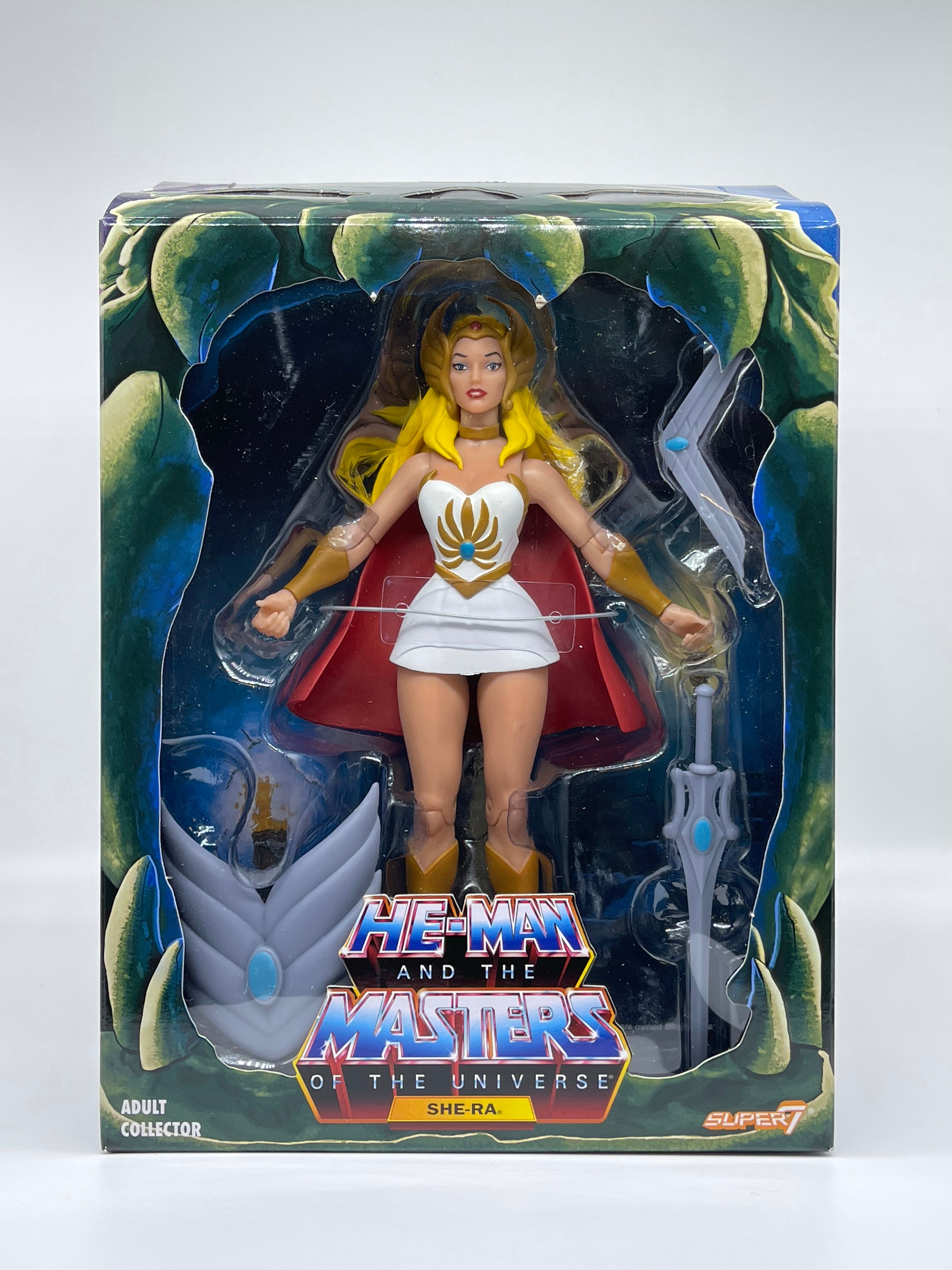 Club Grayskull She-Ra – HorseheadToys